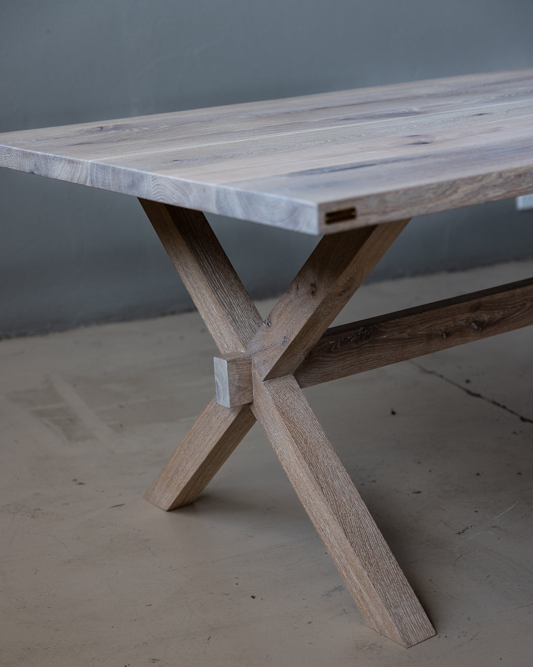 Claudette Dining Table – Bark & Steel