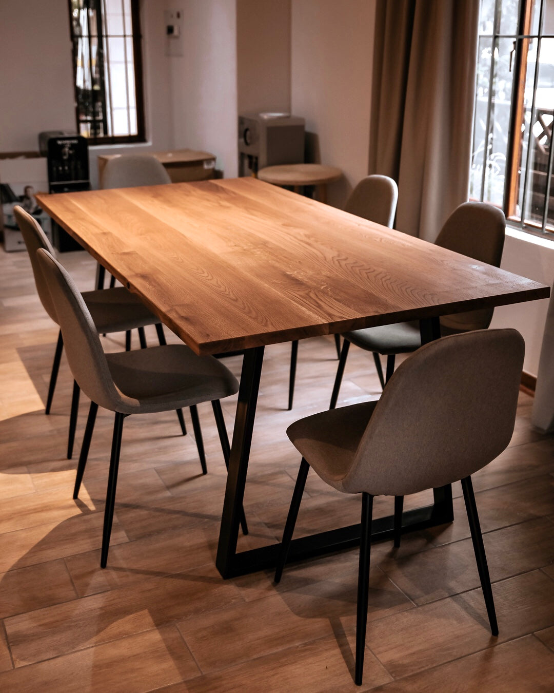 Fuerza Dining Table – Bark & Steel
